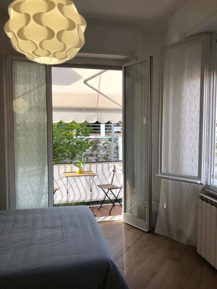 In Villas Balcony Awning, Air Condiz, Station - La Spezia