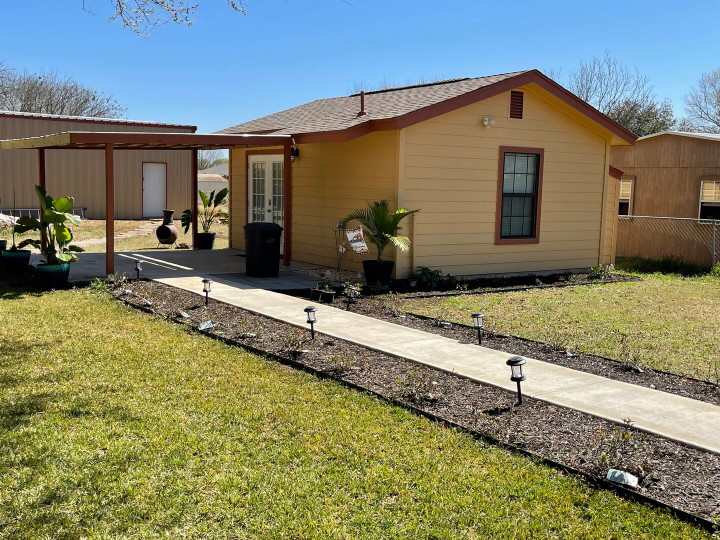 The Hidden Gem - Seguin, TX