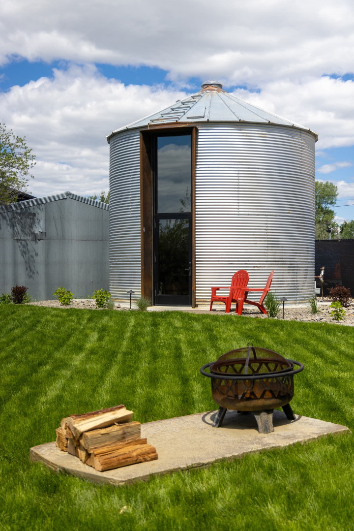 Grain Bin @ North Basin - Unit 2 - 比靈斯