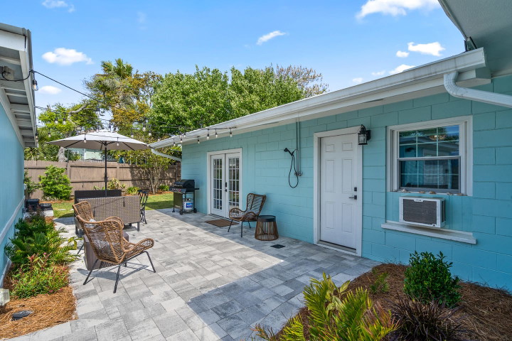 Mini Bungalow/walk To Beach/hot Tub/fenced Yard - Panama City Beach, FL