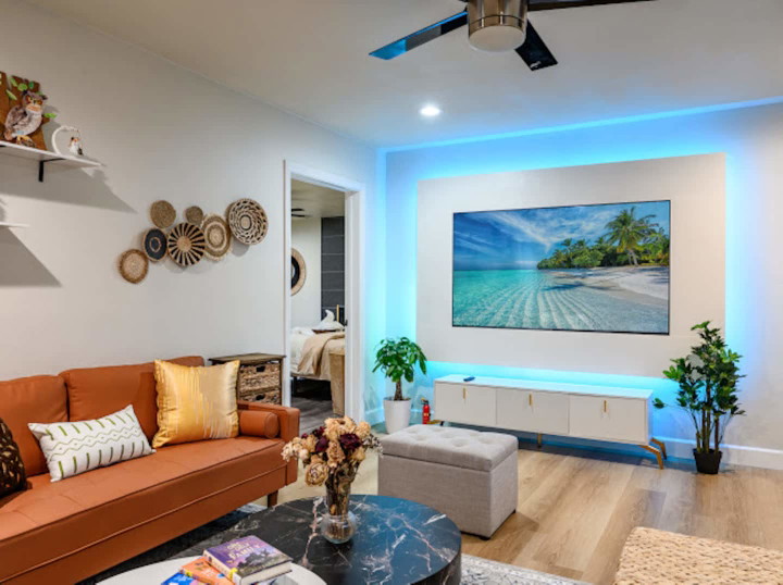 Near Ont | Claremont | Vic Gardens | Mills | 3b2b - Rancho Cucamonga, CA