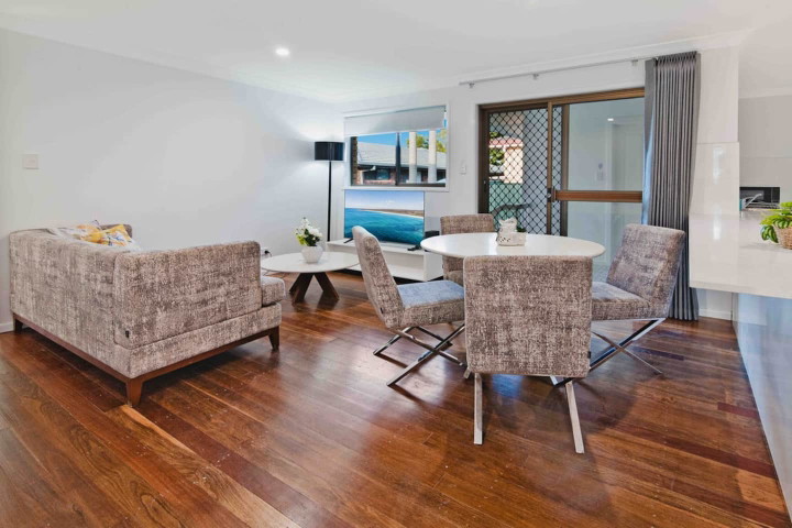Newly Renovated 3b2b House-family Friendly - Brisbane