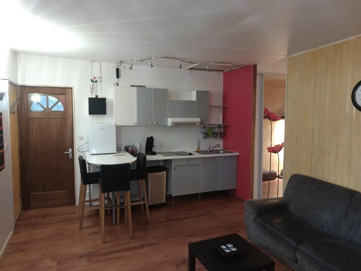 Appartement Dans Corps De Ferme - Messimy