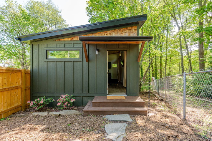 West Asheville Studio Cottage - 애슈빌