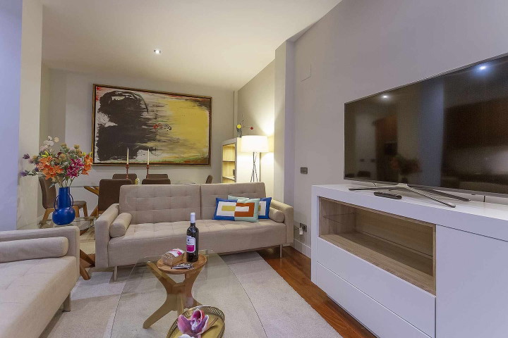 Libertad 24, Superior Duplex 2 Bedrooms With Terrace - Madrid