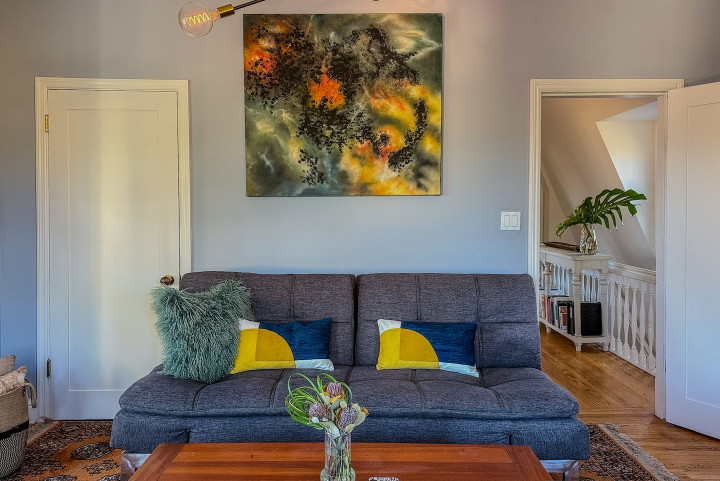 Charming Dutch Colonial House - Oakland, CA