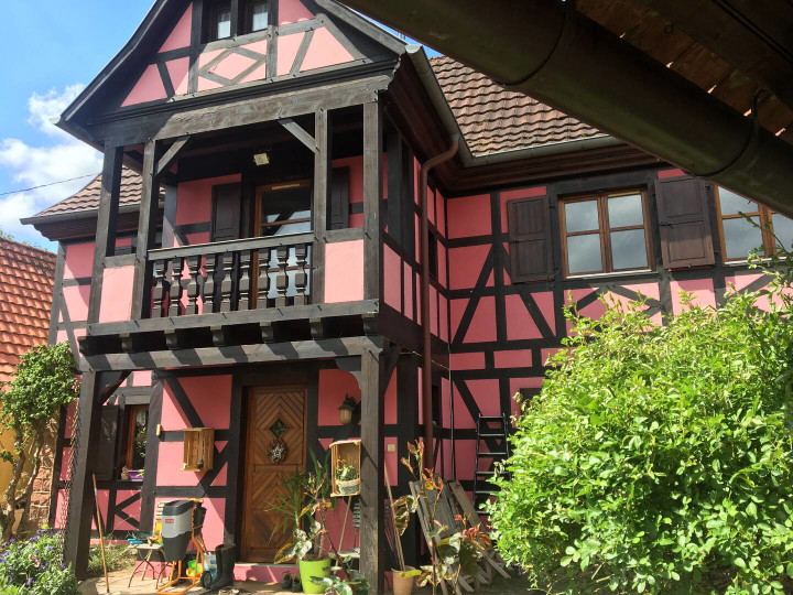 Havre De Paix Dans Un Village Médiéval - Obernai