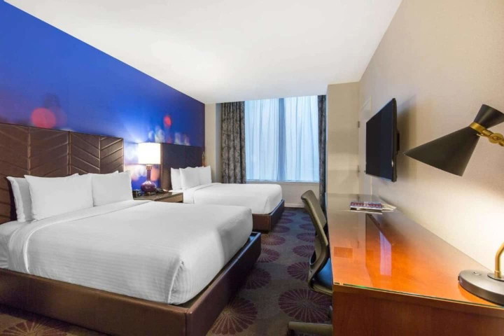 Extended Stays In Our Ideal 2 Units In Mag Mile - Chicago