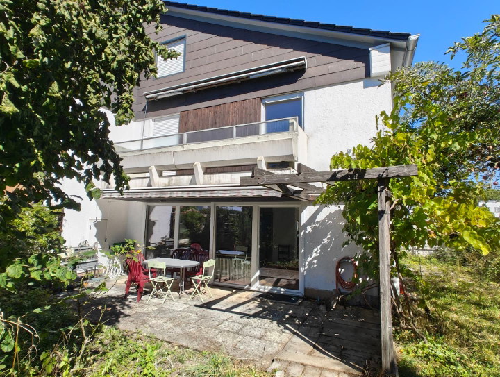 Gemütliches Haus In Ruhiger Stadtrand Lage - Munique