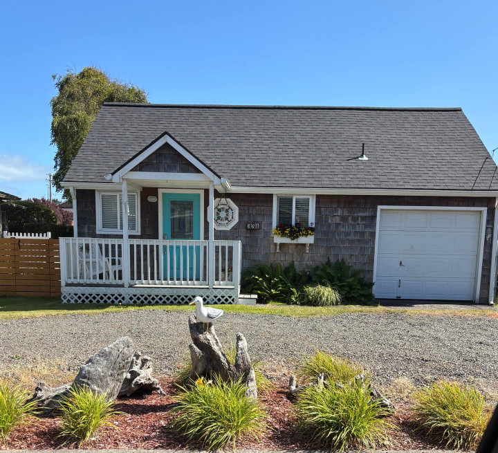 Cozy Cottage - Cannon Beach, OR