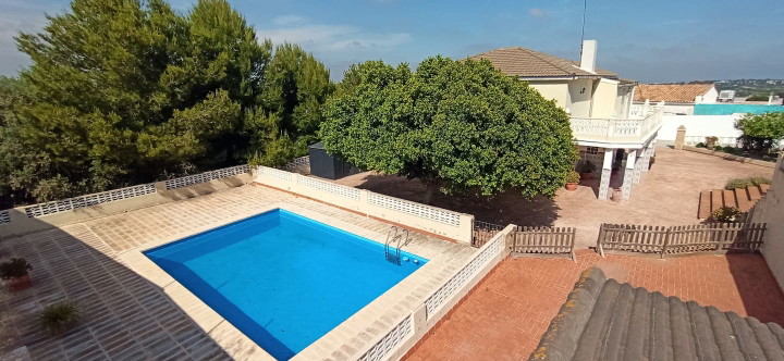 Chalet Con Piscina Privada - Picassent (Valencia) - Torrent