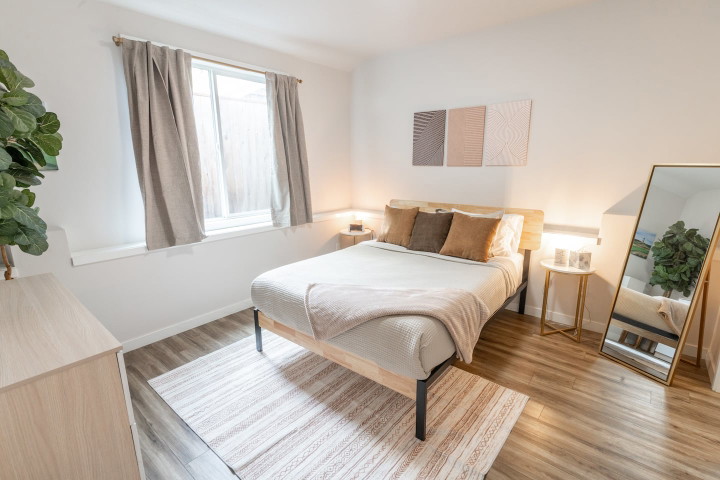 Walkable Apt Next To Restaurants, Bars, And Shops! - Portland, OR