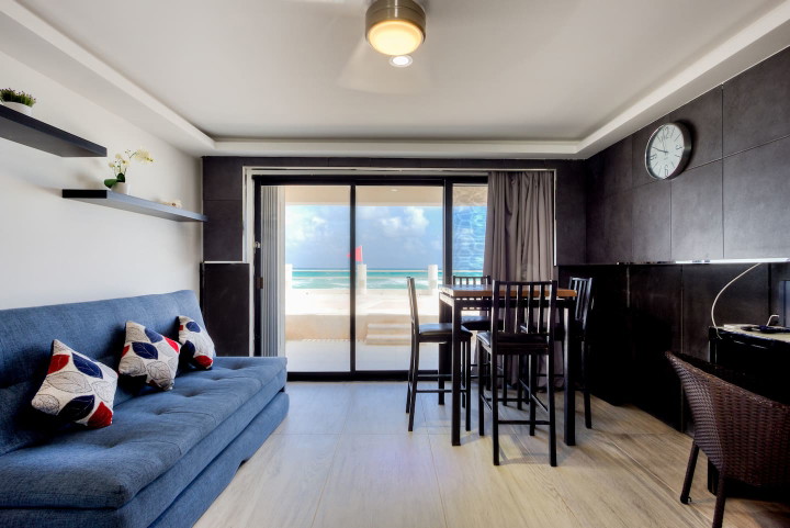 Oceanfront Apartment With A View Of The Caribbean - Cancún