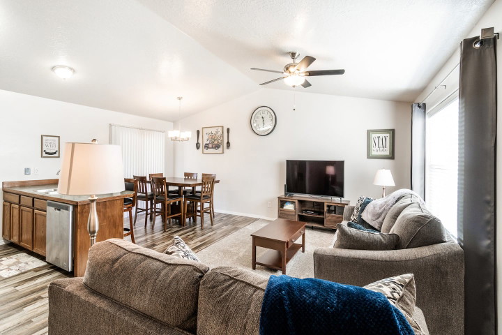 Family Friendly | Great Neighborhood | Garage - Twin Falls, ID
