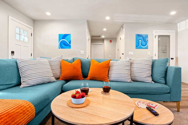New! Modern Escape W Private Views & Pool Table Ac - Mountain View