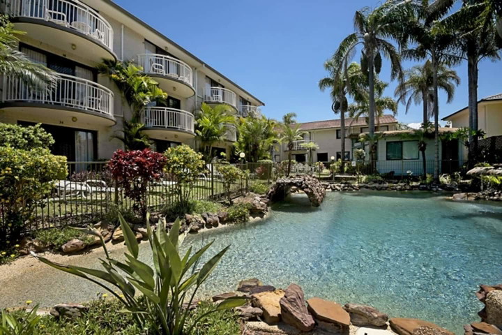 Allamanda 37 - Central Coast