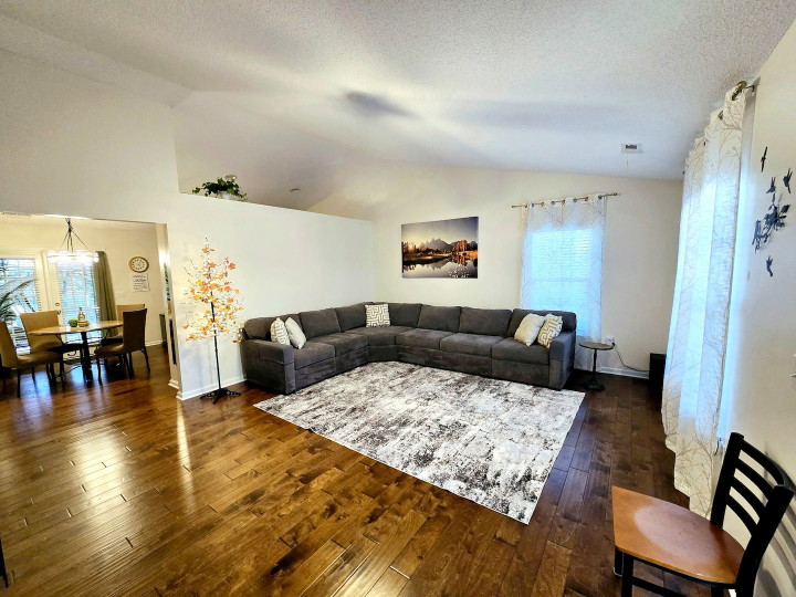 Spacious 4bdr House In A Quiet Neighborhood - Spartanburg, SC