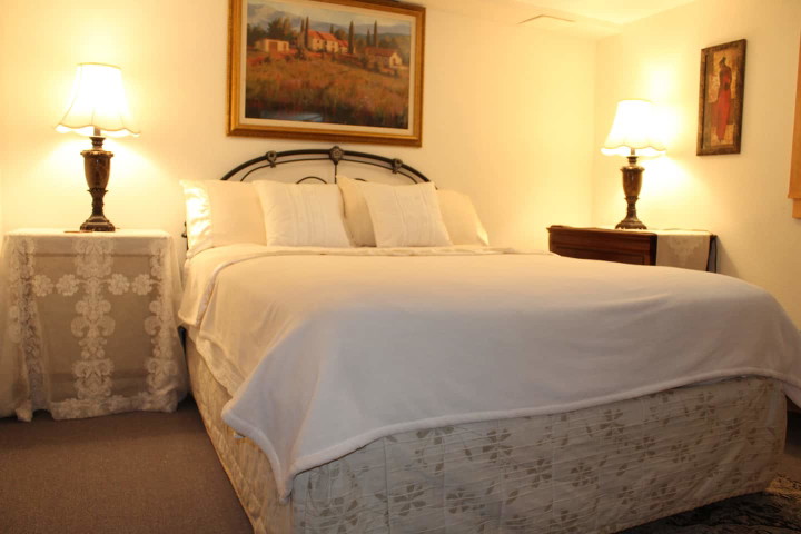A Cozy And Unique Private Unit In Loveland. - Loveland, CO
