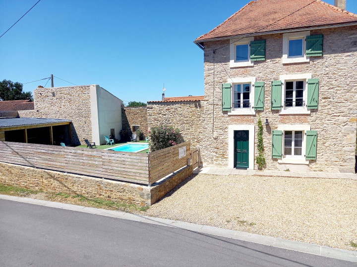 Gîte 15 Personnes - La Maison De L'anglaise - Bellac