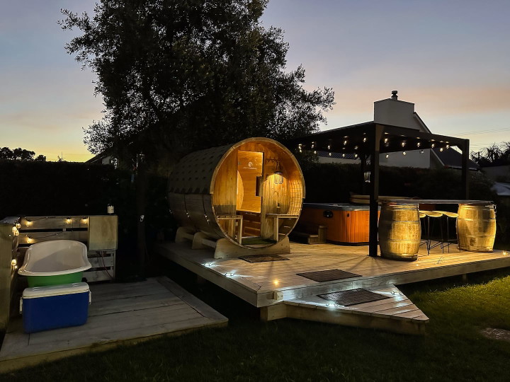 Private Sauna + Ice Bath + Hot Tub Escape Matakana - Northland
