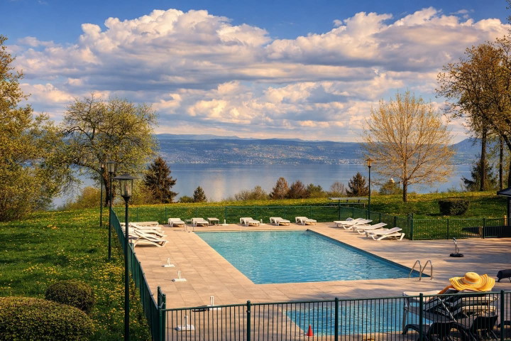 Vue Lac Léman · Randos & Tennis · Calme Alpin - Lac Léman