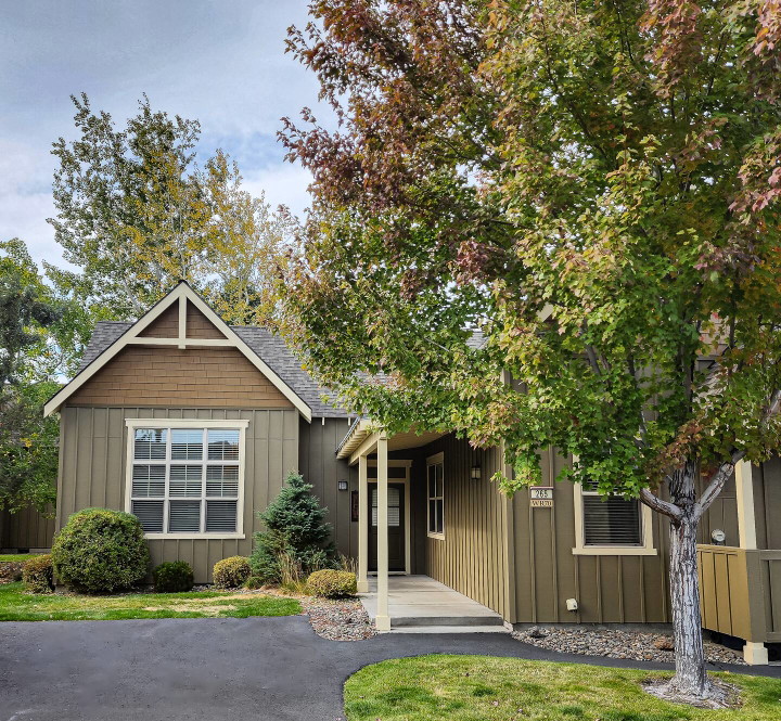 2br Desert Sky Cabin With Hot Tub - Redmond, OR