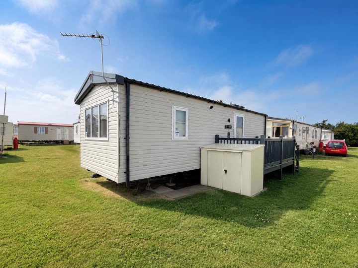 Modern Caravan At California Cliffs, Ref 50030h - Hemsby