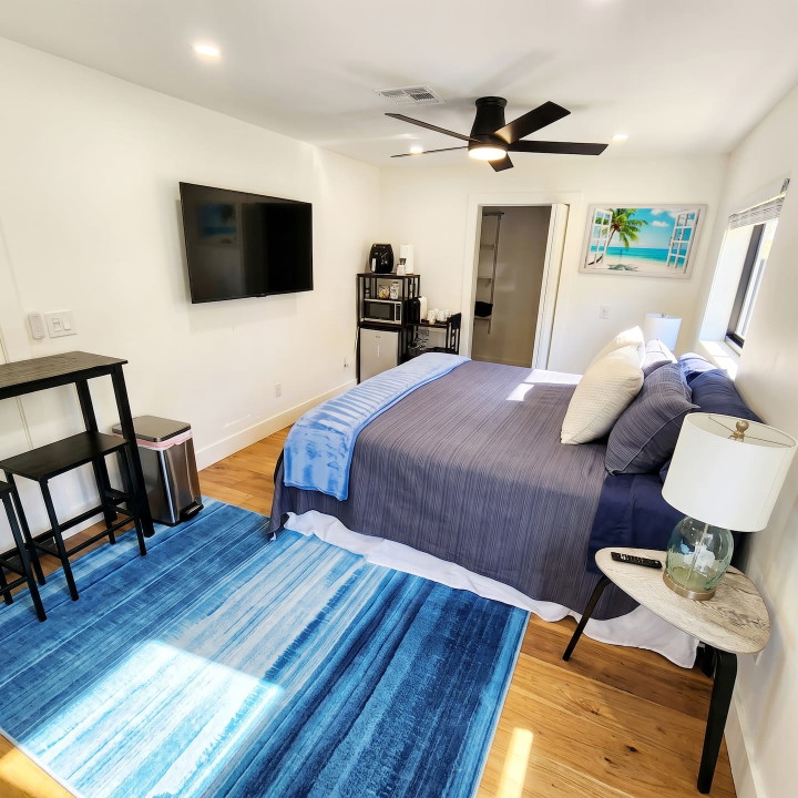 Modern Studio 4mins From Beach And Downtown Delray - Boynton Beach, FL