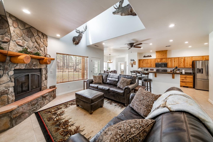 Charming Golf Course Cabin W/ac In The Pines! - Williams, AZ