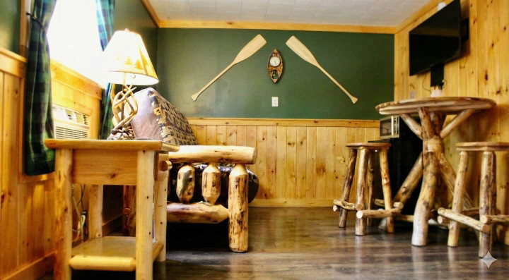 Walkable + Kayaks + Hot Tub + Pool - Lake George, NY