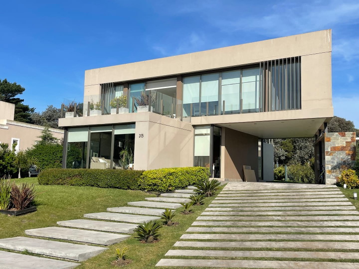 Lolo House - 馬德普拉塔
