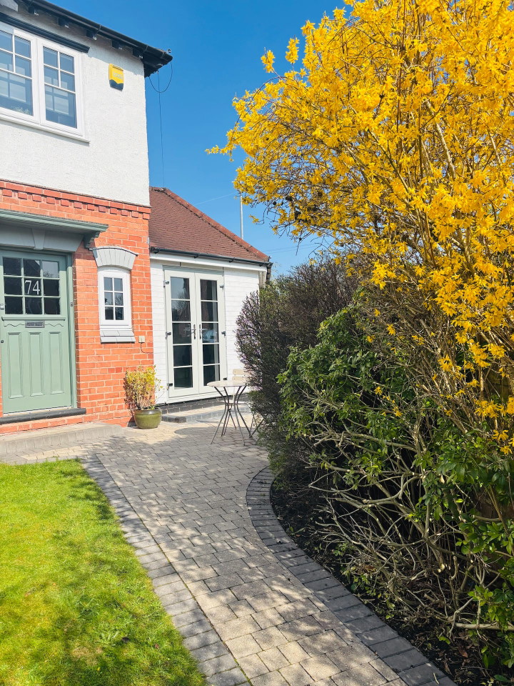 Annexe@74
En-suite, Free Parking, Private Entrance - Chester