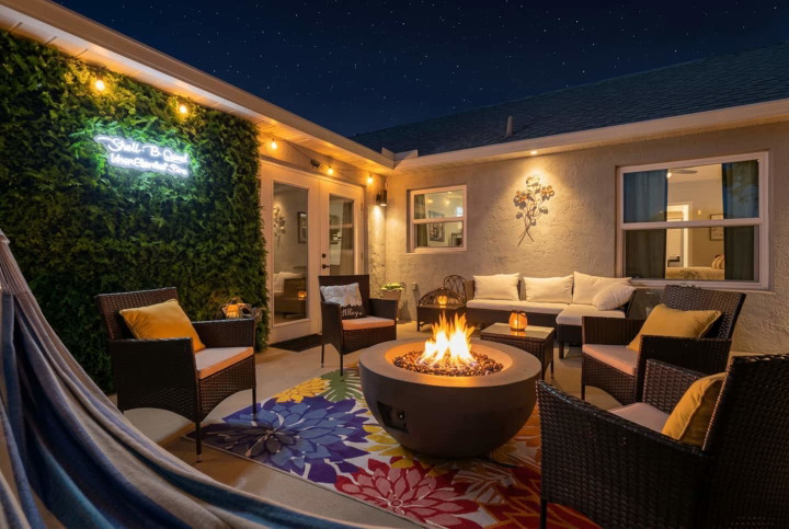 Firepit | Bikes| Ping Pong| Luxury 15 Min. Beach - Palm Coast, FL
