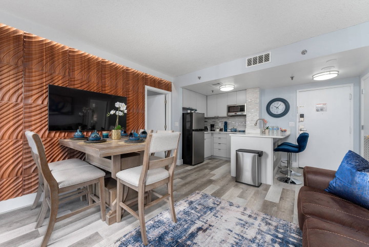 Exclusive Second-floor Apartment - Orlando, FL