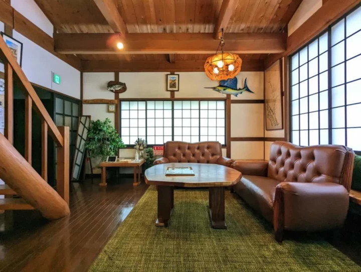 都心からわずか60分
湖を見下ろす一棟貸別荘相模湖Basshouse - Sagamihara