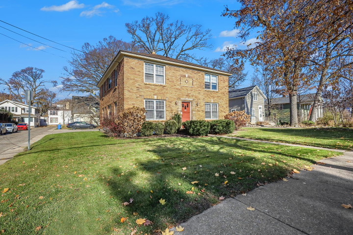 Heritage Hill Apartment Close To Hospitals. - Grand Rapids, MI
