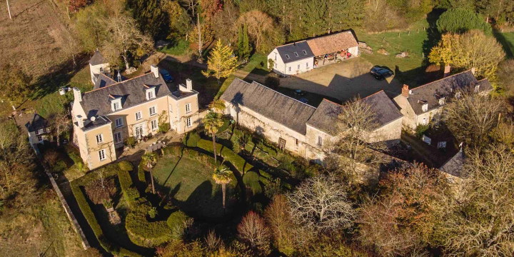 Suite Noir & Blanc Au Manoir - Loire Valley