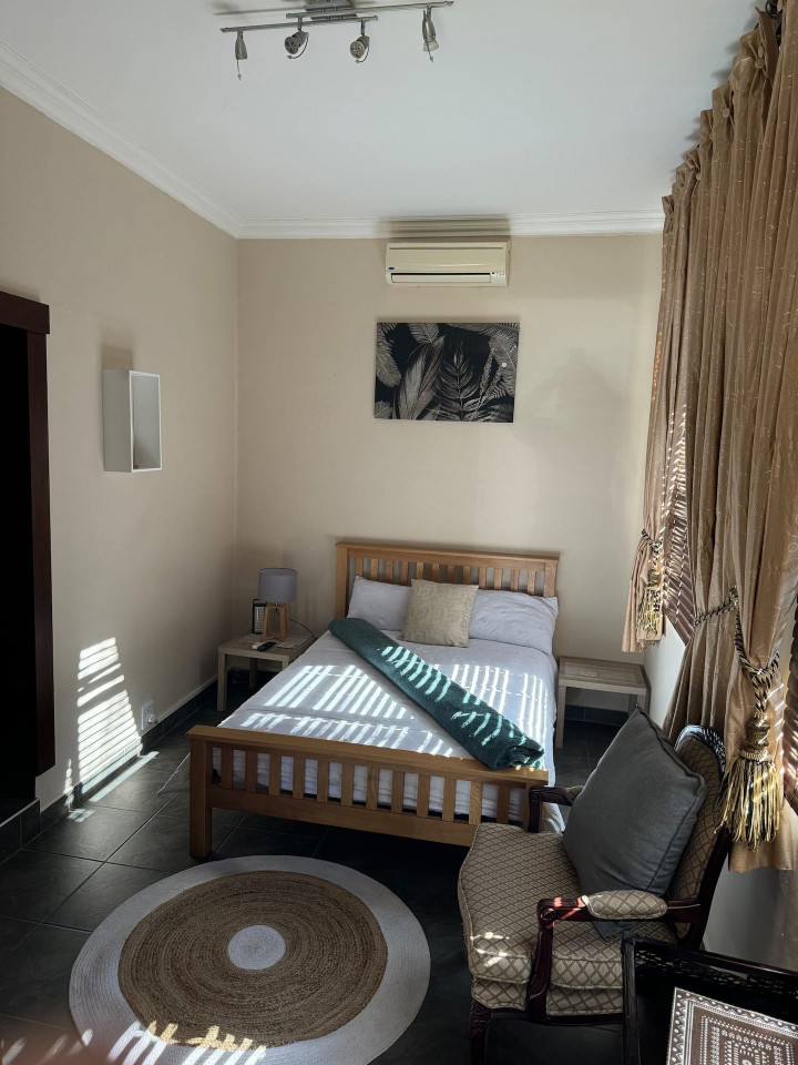 Spacious 1 Bedroom Flat - Rustenburg