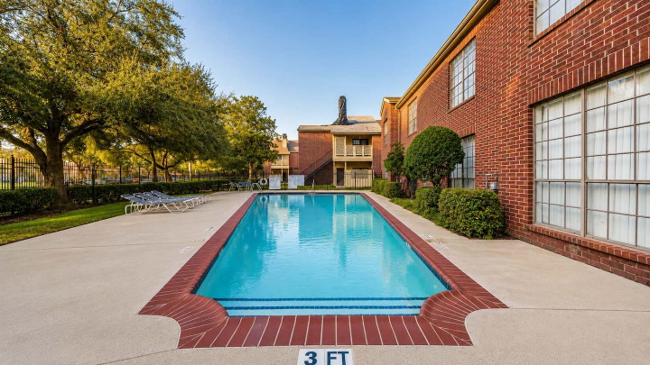 Maison De Ville 2&nbsp;Chambres Fermée, Piscine Et Patio / Près Des Musées - Houston, TX