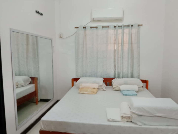 2br House With Private Pool 10 Guest Allowed - Bacolod