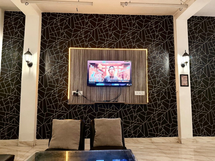Comfy Stay And Party Place/photoshoot/brand Shoots - Delhi, India