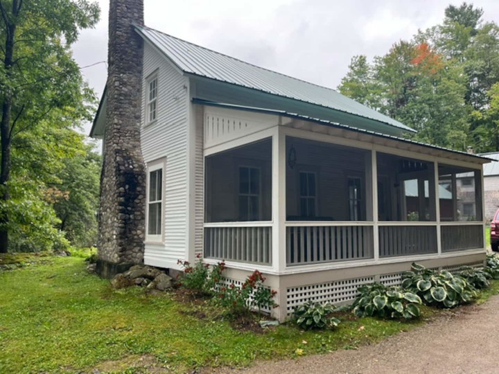 Cozy Cottage Near Nature - ミドルベリ, VT