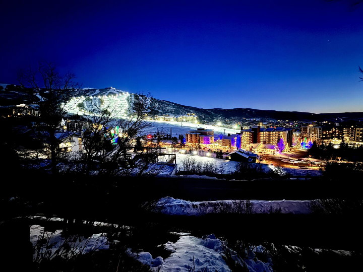 Newly Updated! Sunny Slopeside Getaway Sleeps 4 - Steamboat Springs