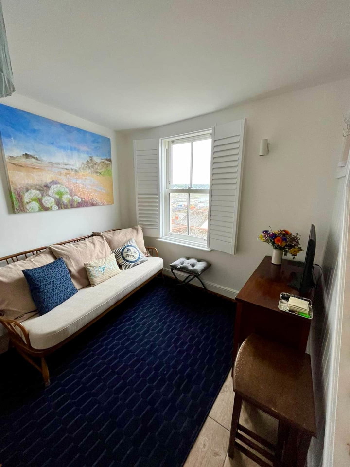 Charming Fisherman's Cottage - Wonderful Sea Views - Mousehole