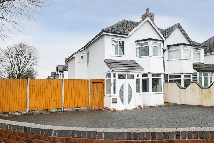 Comfy 3br Large Driveway Nr Nec/solihull/airport - Birmingham