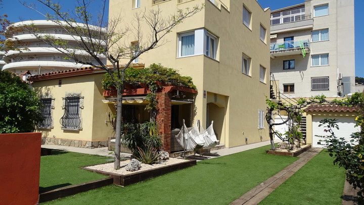 Superbe Appartement Central, à 30 M De La Plage. - L'Estartit