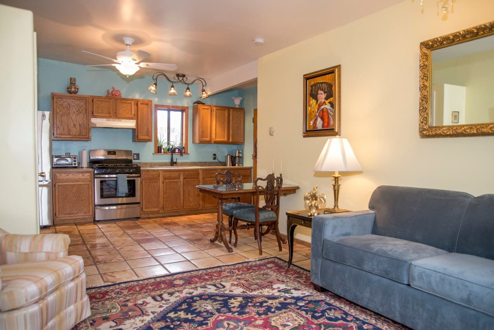 Casita Dulce: 1 Bedrm.; 1 Bath; Ac; Private Garden - Santa Fe, NM