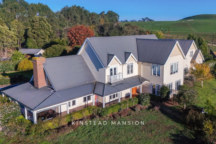 Modern Country Escape @ Kinstead Mansion - Warragul