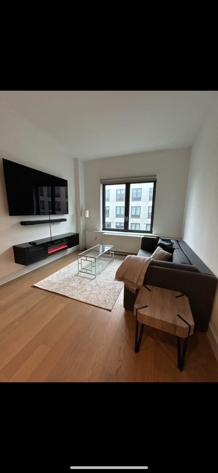 Condo 15 Minutes To Manhattan - Great Neck, NY