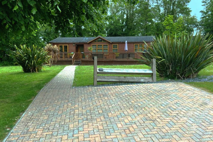 A Luxury 2 Bedroom Lodge Set In A Quiet Location - Polzeath Beach